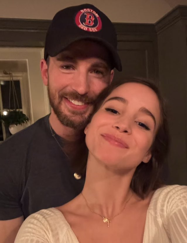 Chris Evans Marries Alba Baptista In Intimate Home Wedding